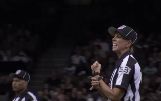 NFL’s Sarah Thomas Becomes First Female Referee to Officiate at Super ...