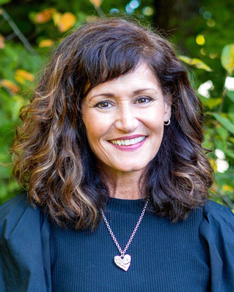 Meet Jennifer Weise, Founder of Bee Free