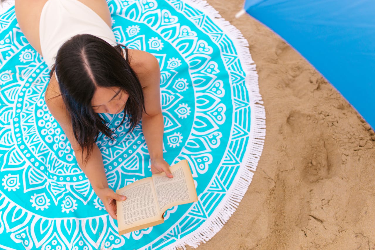 Best Books by Women Authors: Our Curated Reading Lists - The Story Exchange