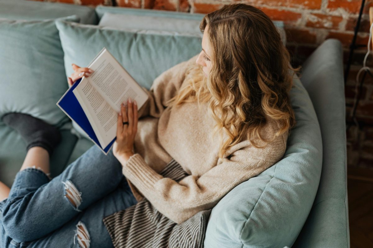 Best Books by Women Authors: Our Curated Reading Lists - The Story Exchange